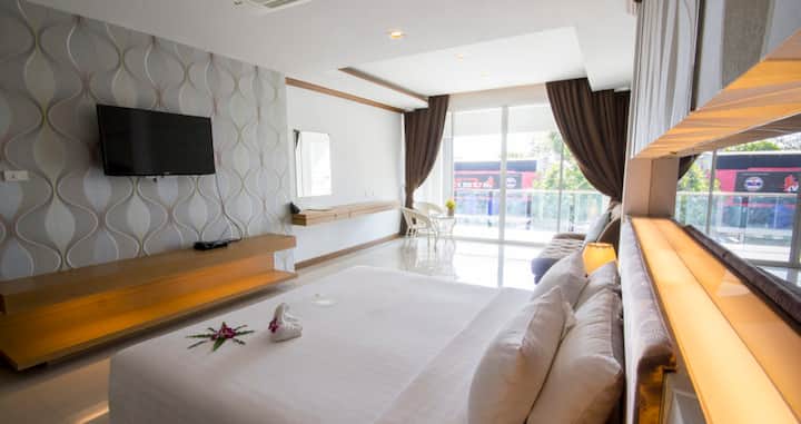 Nice45 Sqm. Suite On Patong Beach For2paxbyshanaya - Patong Beach