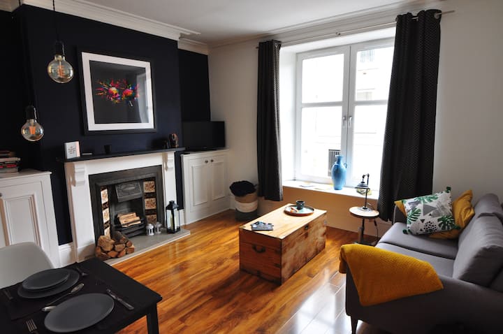 Red Door, City Centre, Style, Comfort - Aberdeen