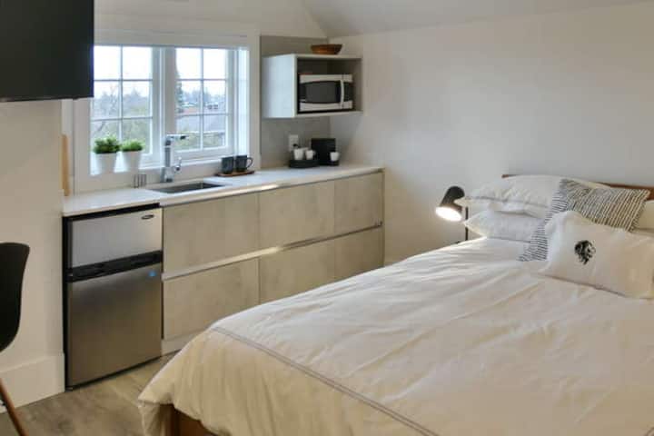 Vandermarck Suite 308 - Studio - Collingwood