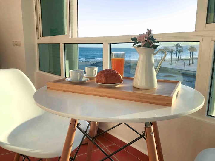 Apartment Vintage Vue Mer à 15 Minutes Du Stade - Tangier