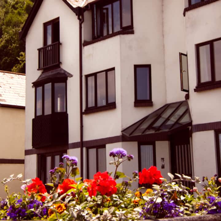 Minehead Seaview Apartments - Dunster