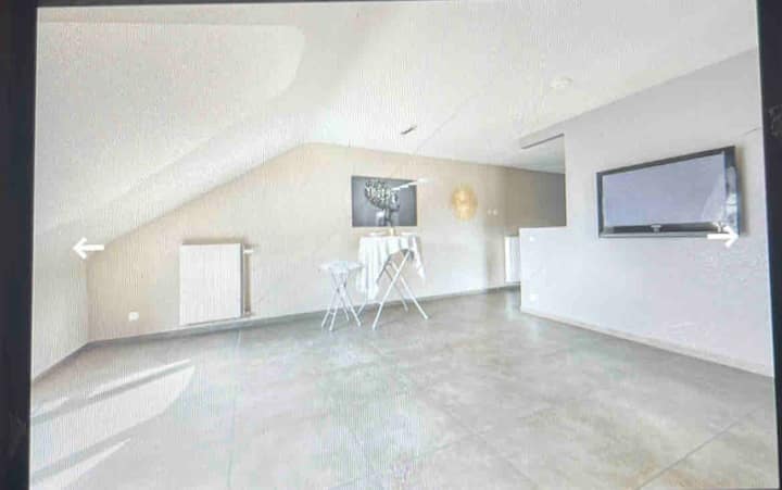 2 Bedrooms Flat 49km From Brussels - Nivelles