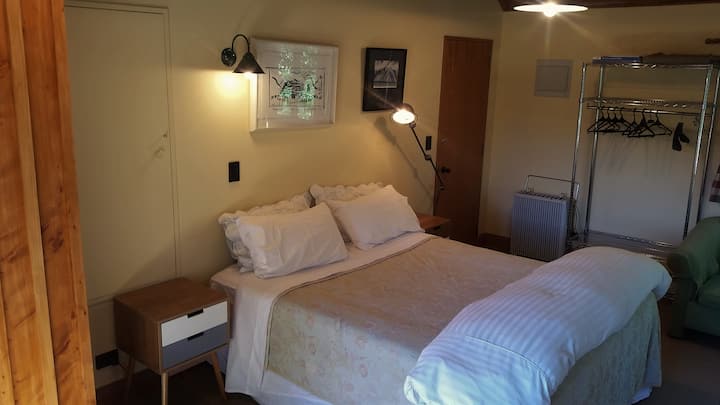 Rural Barnstay Within Heritage Queenstown Farm - Arrowtown