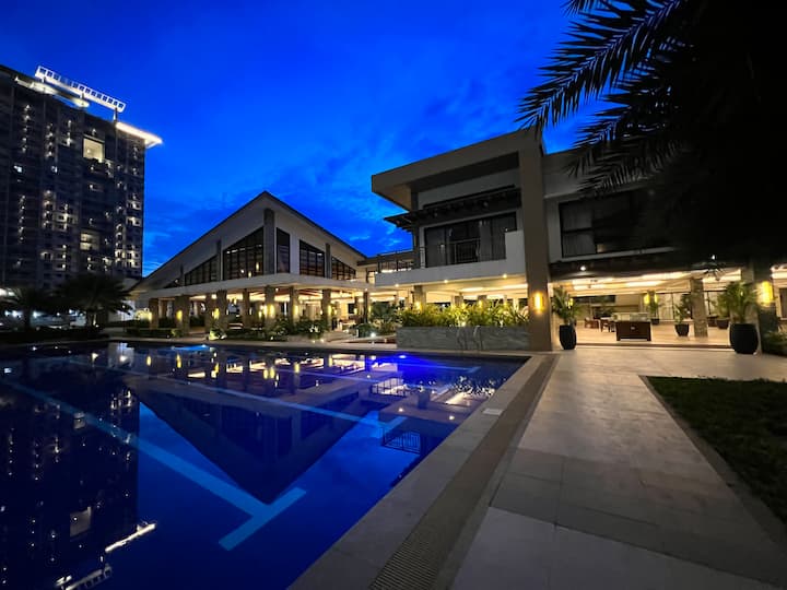 2br Comfy Resort Condo Unit- Monthly/weekly - Davao City