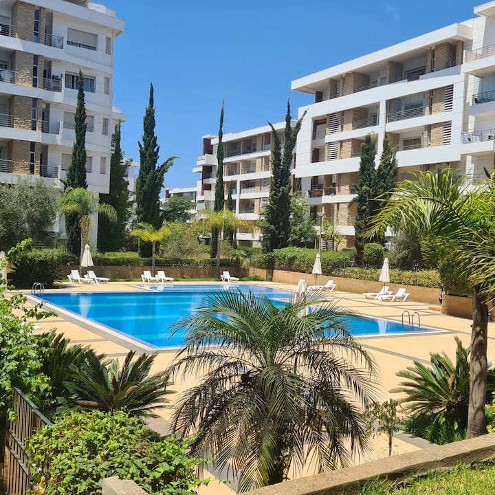 Luxueux Appart Entier ,169 M2 , Sécurisée ,Piscine - Rabat