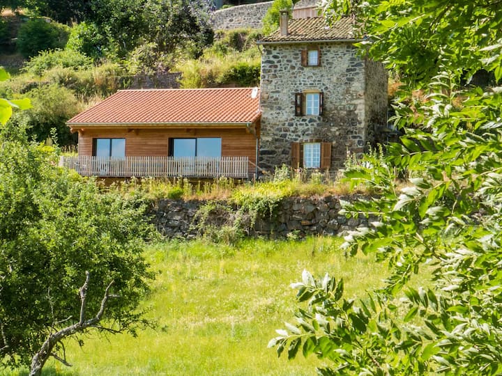 Maison Confortable Au Calme Avec Vues - Haute-Loire