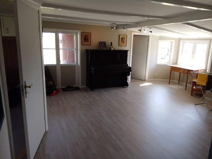 Trevlig Villa Nära Havet Uthyres På Längre Sikt. - Falkenberg