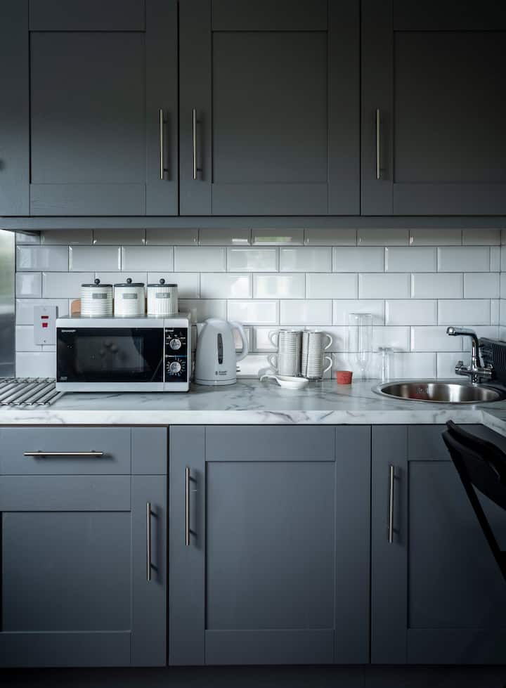 Gateway To The Wicklow Mountains And Curragh Plain - Kildare