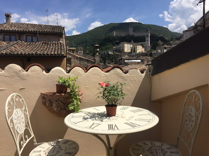 Under The Roofs Of The Village - Spoleto