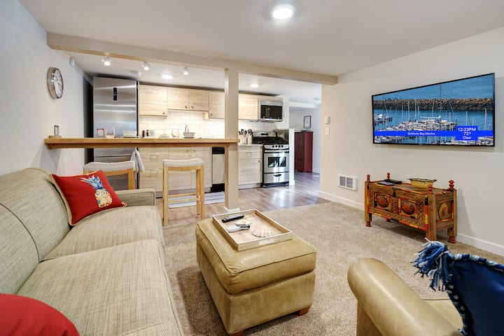 Charming Upper Fremont Studio+ - Seattle, WA