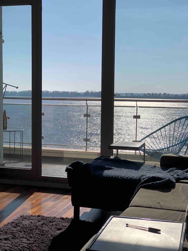 Increible Loft Sobre El Rio C/cochera-puerto Norte - Rosario