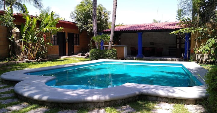 Posada Xochicalco: Familiar, Tranquilo Y Cómodo - Cuernavaca