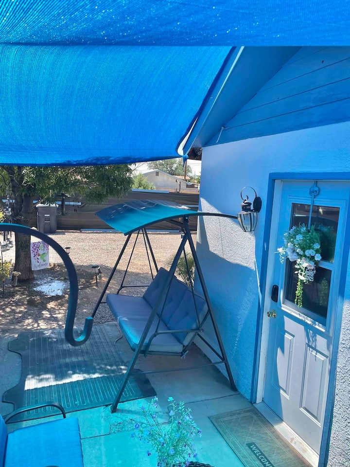 420 Friendly 
Cute, Cozy & North Valley Home - Albuquerque, NM