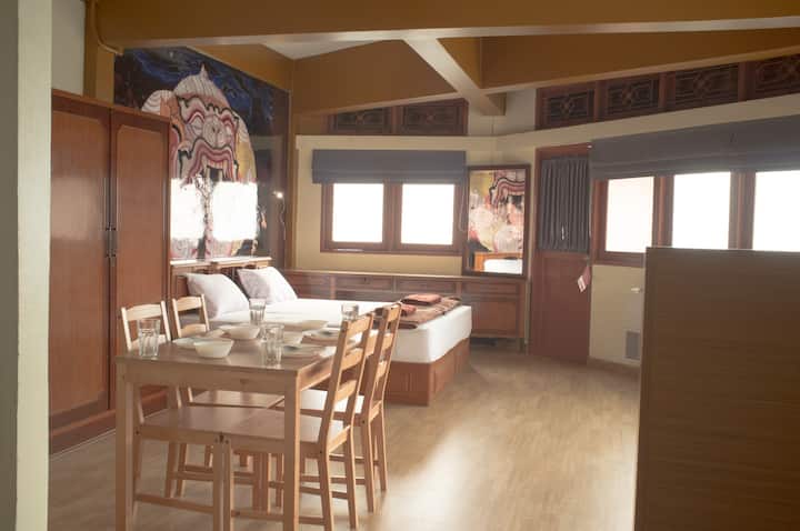 Extra Large Room Near Khaosan Up To 6 People #4 - Bangkok
