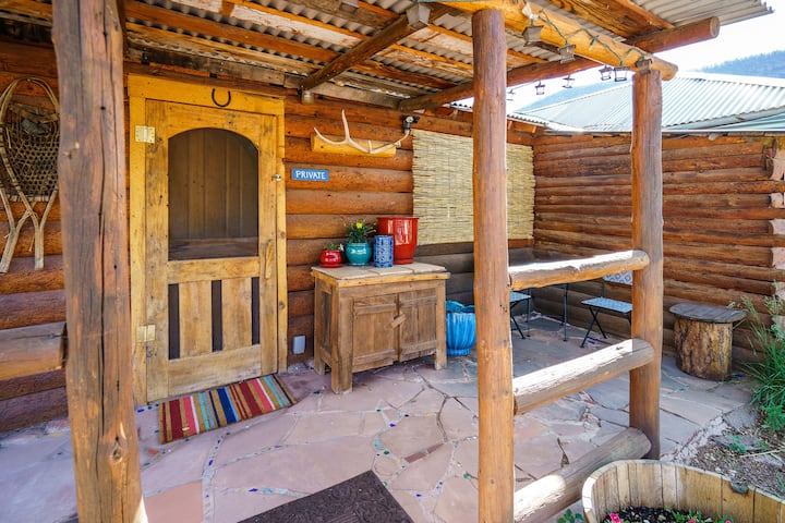 Adobe Cabin - Jemez Springs, NM