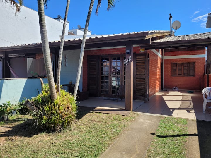 Casa No Centro, Perto De Tudo - Garopaba