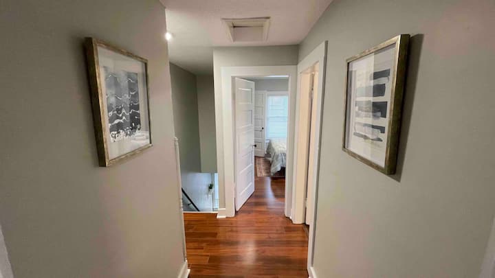 New Haven Home | Anchors Away | 2br Upper Level! - New Haven, IN