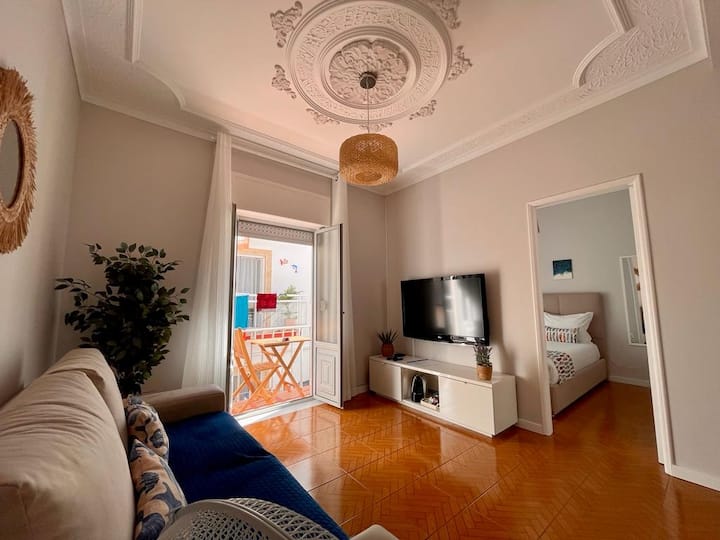 Lugar Dos Avós,
1ºandar - São Martinho do Porto