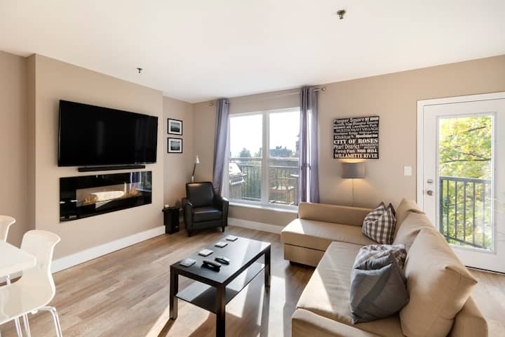 Modern Condo In Nw, Walkable, Amazing View! - Portland, OR