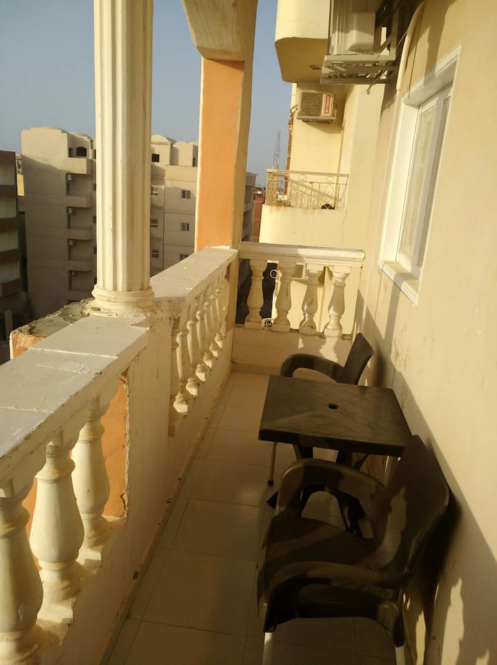 Cozy Apartment In Downtown Near Sheraton Street - Hurghada