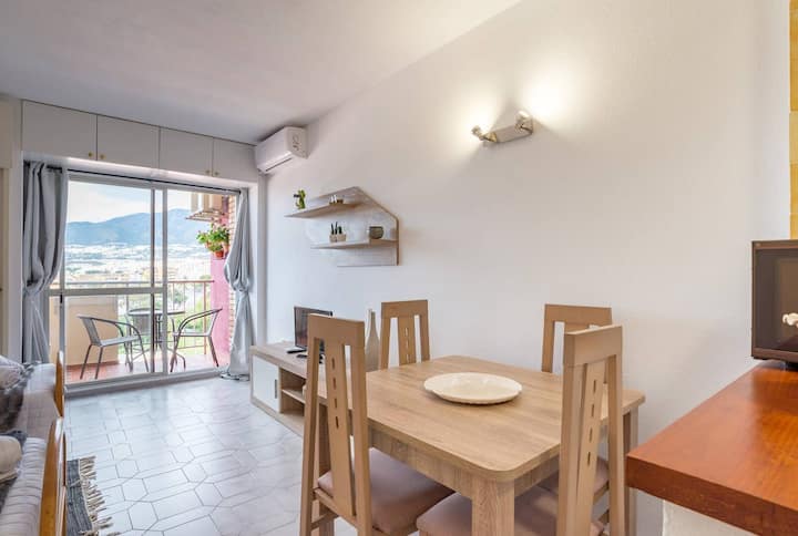 Acogedor Estudio Luminoso Con Vistas Al Mar - Benalmádena