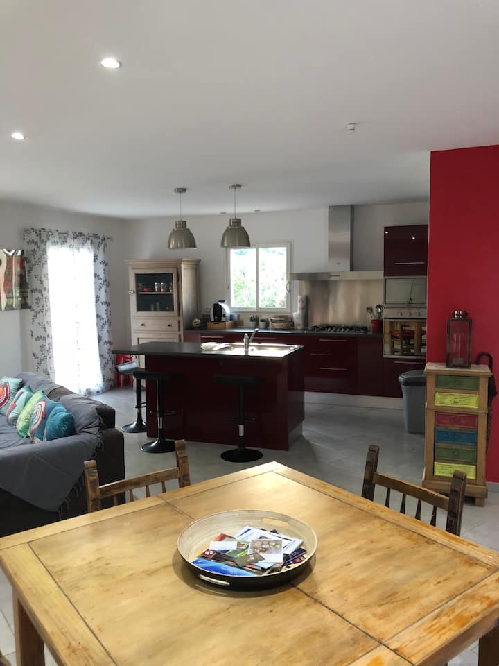 L'île-rousse : Calme Maison Dans La Vallée - Algajola