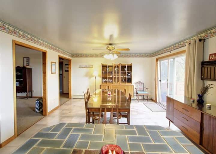 Lake Orchard View • 2 Bedroom Suite Lakeside! - Seneca Lake, NY