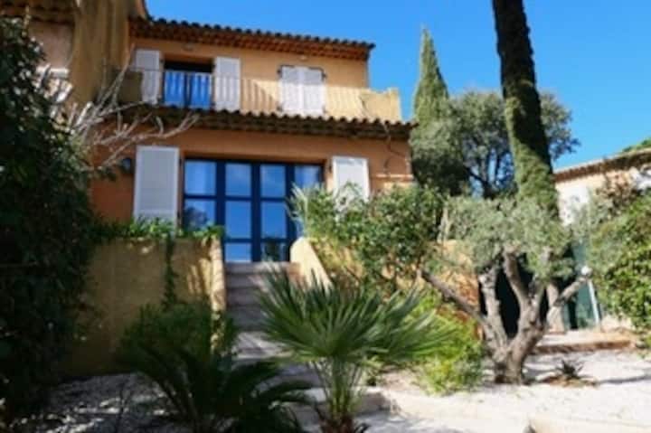 Mas Avec Jacuzzi, Au Calme, Proche Commodité - Sainte-Maxime