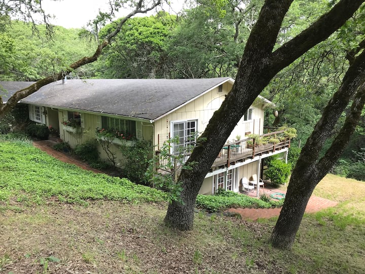 Oak Forest Suite - Santa Rosa, CA