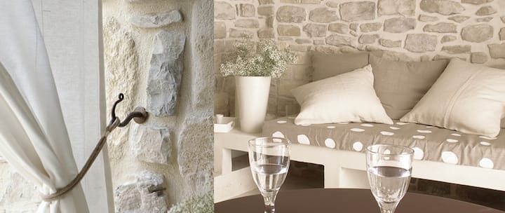Rue Des Fontaines | South France Village Houses - Calvisson