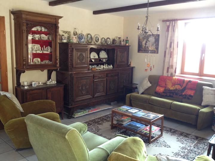 Top Floor Bedrooms With A Private Bathroom - Dole