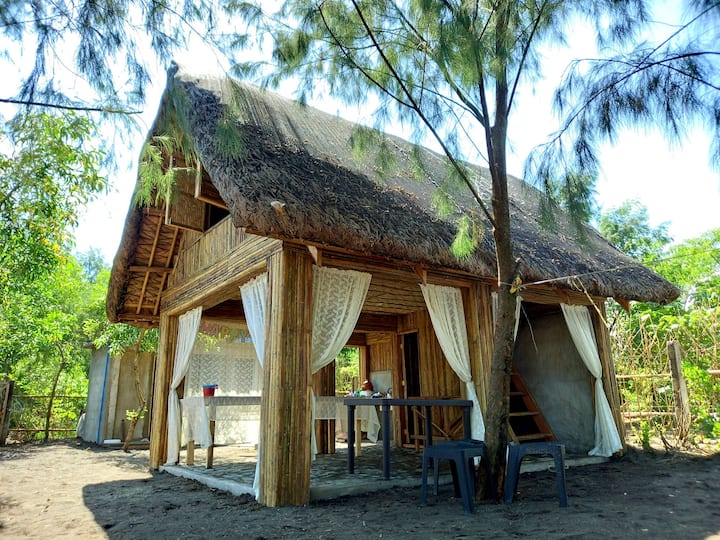Rd's Loft Beach House And Campsite - Tiwi