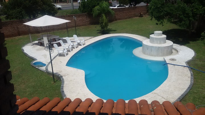 Casa Con Pileta En Villa Carlos Paz - Villa Carlos Paz