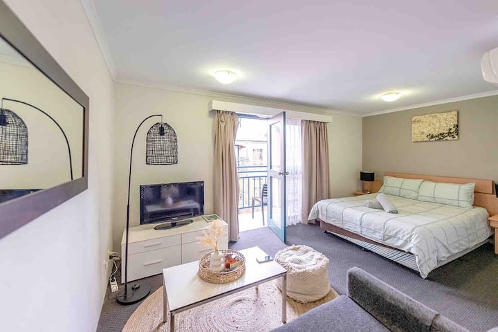 Cozy Apartment On Hindley Street With Free Parking - Adelaide