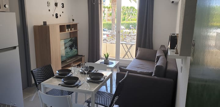 Appart 4 Personnes, Climatisé, Parking Privé - Ollioules