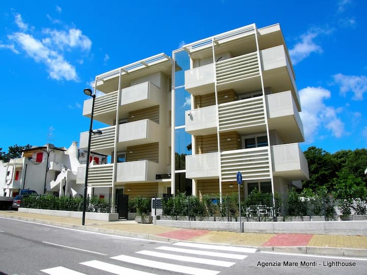 Lighthouse 1p - Rosolina