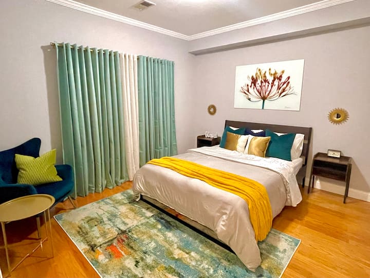 Plush Condo 10 Mins Away From Newark Airport! - エリザベス, NJ