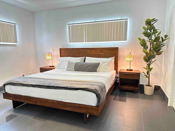 Cozy Waterway 1/1 Free Parking-wi-fi - Hollywood, FL