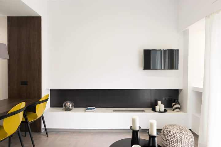 Athenian White Chic Apartment - Athens