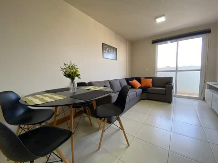 Ap 2 Dormitórios Pertinho Do Hcaa, Wi-fi, Garagem. - Santa Maria