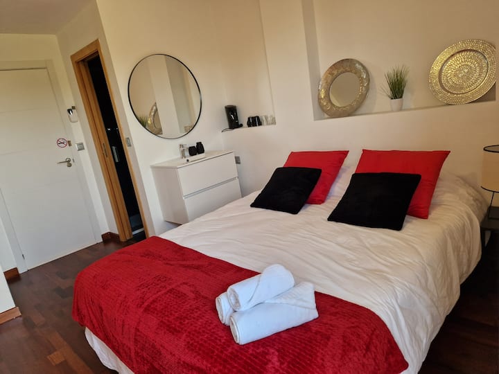 Suite 5 Baño Privado 1min Metro - Paterna