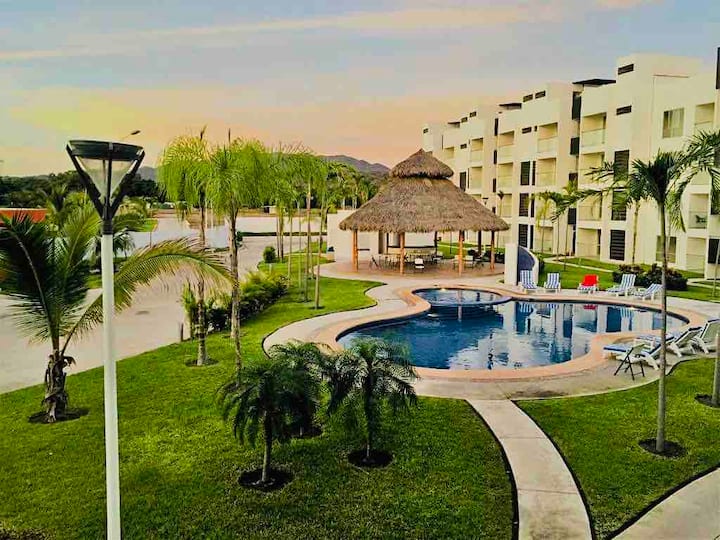 Cielo Azul Hermoso Depa En Residencial C/alberca - Manzanillo