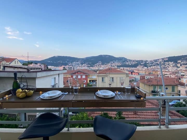 Apartment With A View - Nice