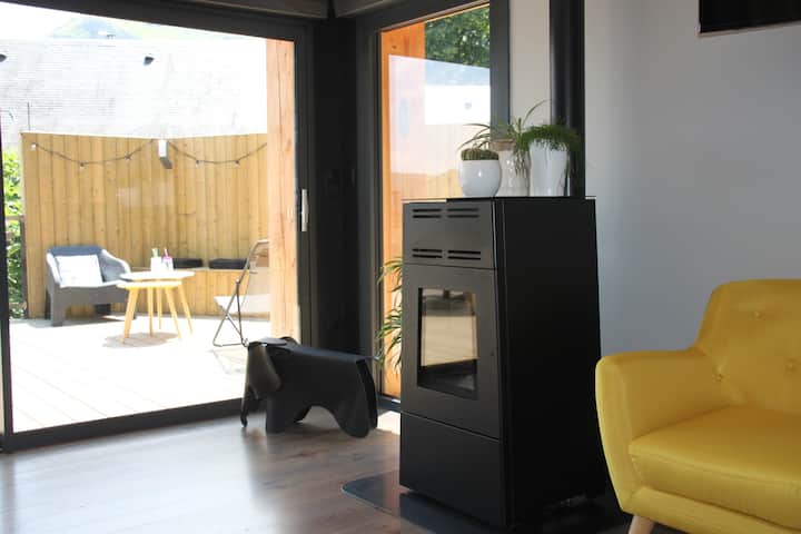 Gîte Mouflon Noir Montaigu: Design Et Authenticité - Lourdes