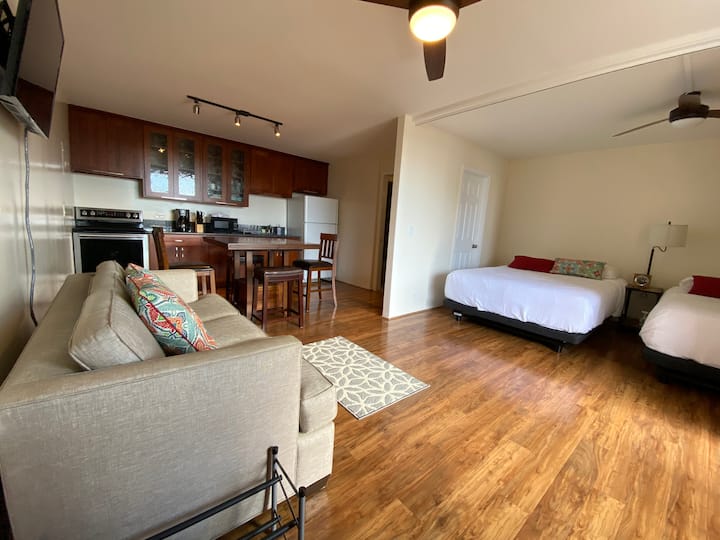 Central Waikiki Free Parking 1br Fits 6 Renovated - Honolulu