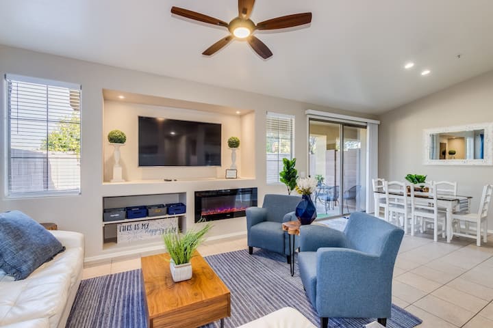 Golf Course Gated Community For Large Groups - Mesa, AZ