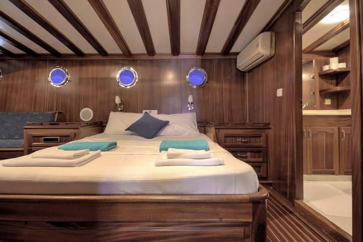 Kiralık Gulet 27 Metre Delux - Fethiye