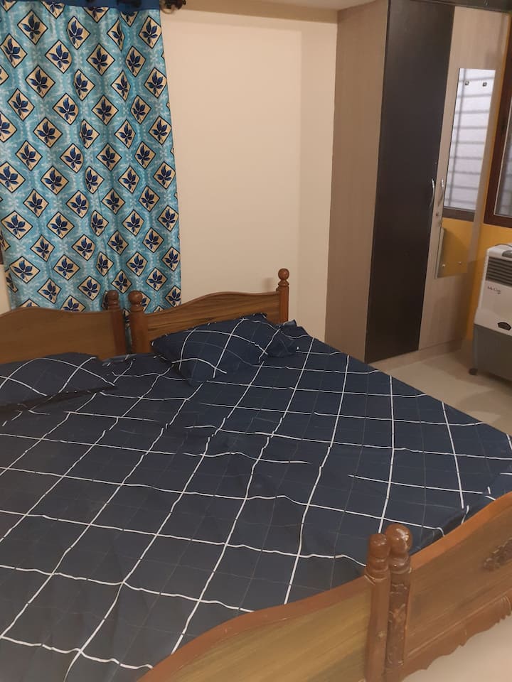 Studio Rooms At Hebbal Kempapura - Bangalore