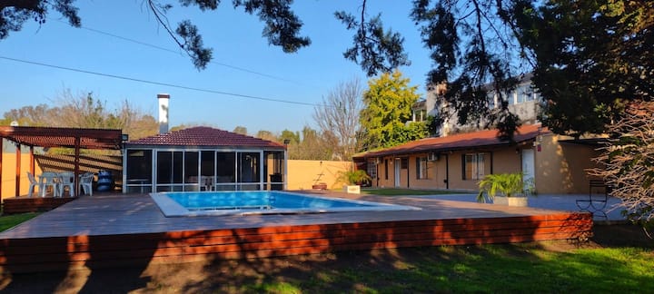 Casa Quinta Las Aves - La Plata, Argentina
