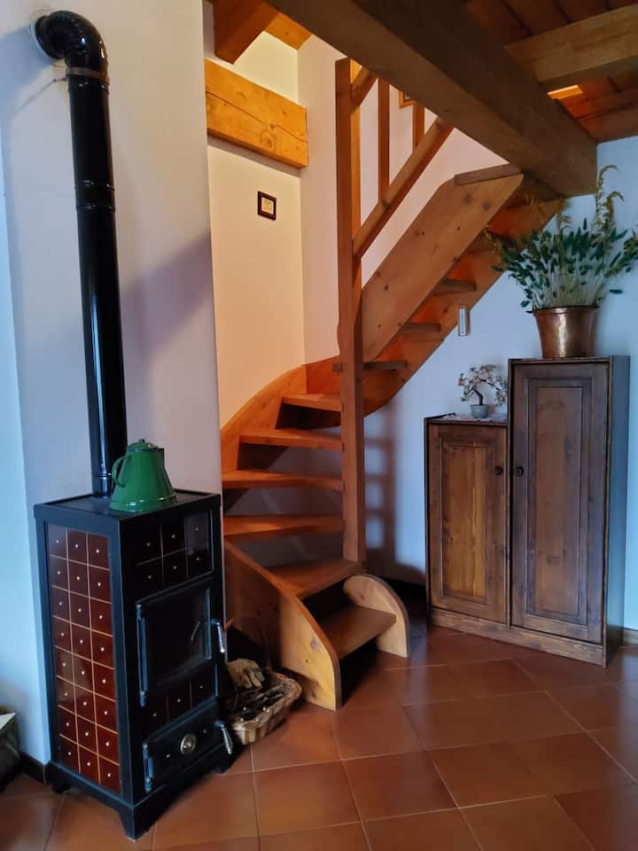 Confort E Stile Tra Soppalco E Travi A Vista - Sauze d'Oulx